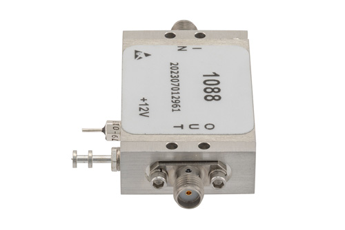32 Db Nf Low Noise Amplifier Operating From 10 Mhz To 10 Ghz With 37 Db Gain 15 Dbm P1db And Sma