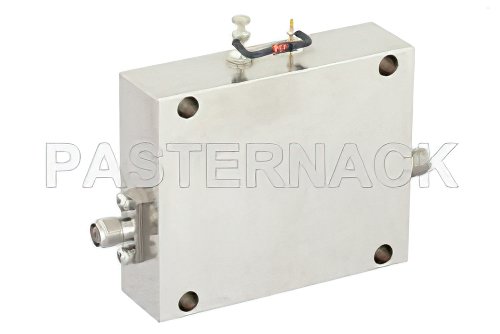 2 Watt P1dB, 2 GHz to 6 GHz, Medium Power Broadband Amplifier, 32 dB Gain, 42 dBm IP3, 5 dB NF, SMA