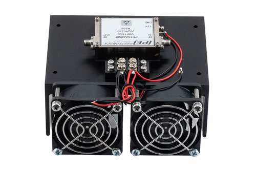 1 Watt P1dB, 2 GHz to 18 GHz, Medium Power Amplifier with Heatsink, SMA, 30 dB Gain, 37 dBm IP3
