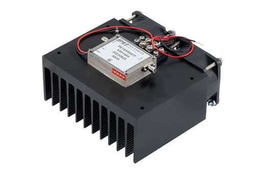 5 Watt P1dB, 2 GHz to 6 GHz, High Power Amplifier with Heatsink, SMA, 40 dB Gain, 44 dBm IP3