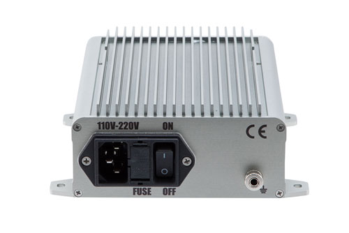 1.25W Psat, 32 dB Gain, 0.5 GHz to 6 GHz, AC Powered Broadband GaAs Power Amplifier with ...