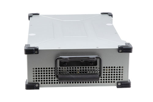 20W Psat, 36 dB Gain, 0.7 GHz to 6 GHz, AC Powered Broadband GaAs GaN High Power Amplifier with ...