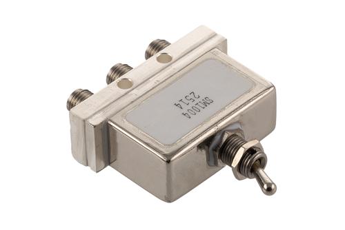 SP2T 2.92mm Female Manual Toggle Switch DC to 40 GHz, Rated to 20 Watts