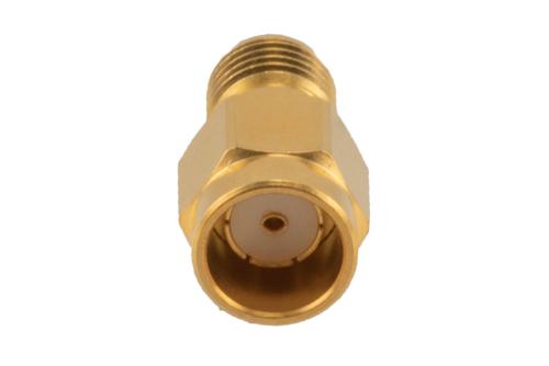 RP SMA Snap On Male to SMA Female Adapter, VSWR 1.2 up to 6 GHz
